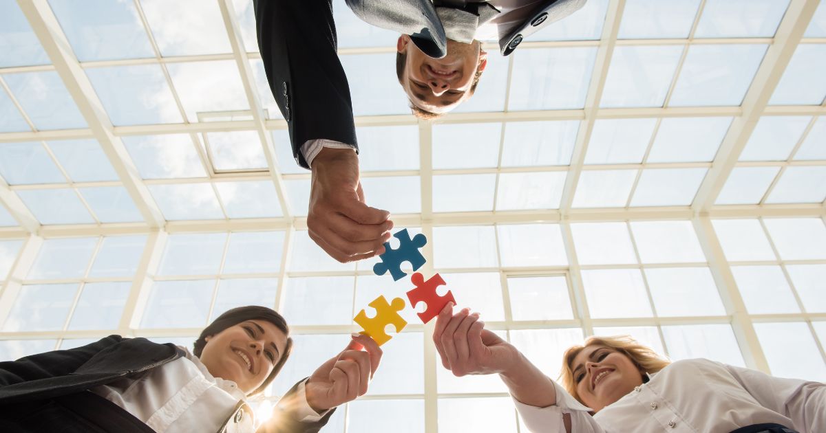 How to Work with People Who Have Different Perspectives | Thriving Track