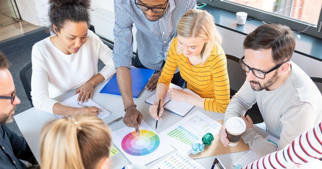 How to Work with People Who Have Different Perspectives | Thriving Track